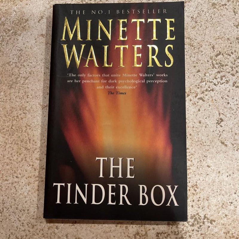 The Tinder Box by Minette Walters, Paperback | Pangobooks