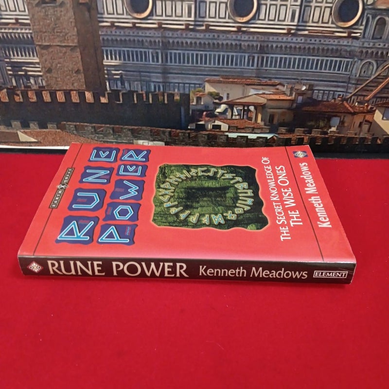 Rune Power by Kenneth Meadows, Paperback | Pangobooks