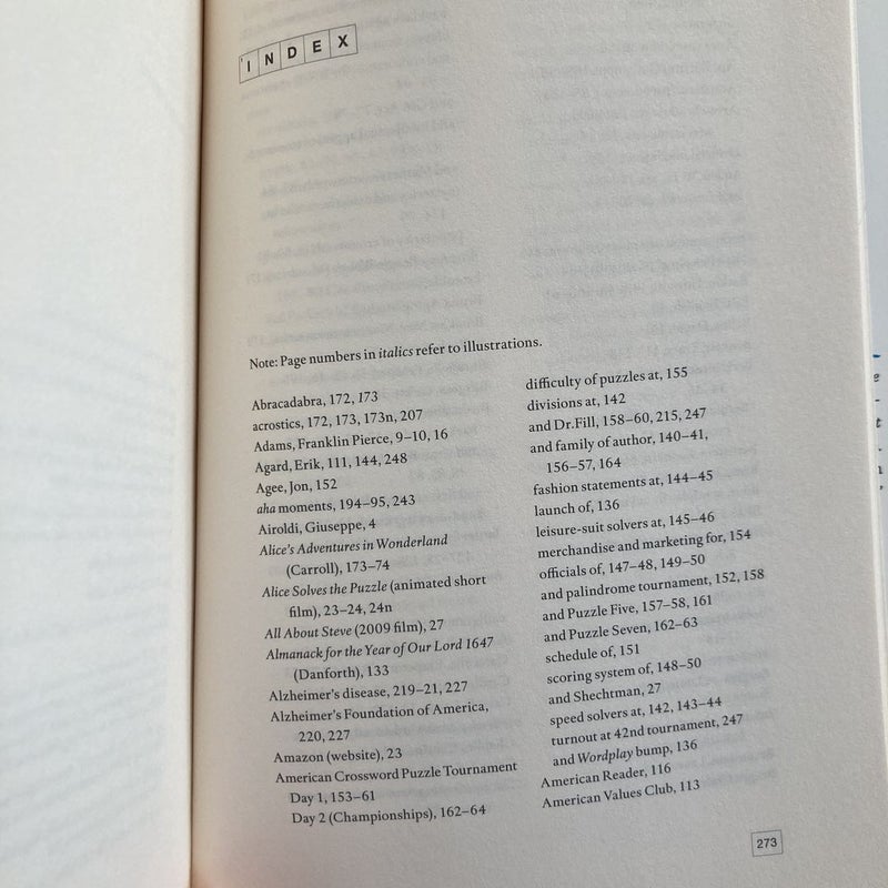 Thinking Inside the Box by Adrienne Raphel, Hardcover | Pangobooks