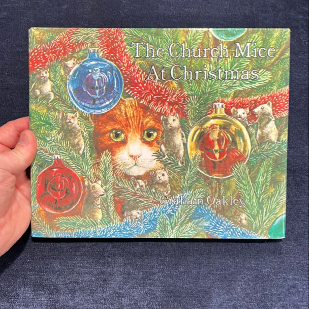 The Church Mice at Christmas by Graham Oakley