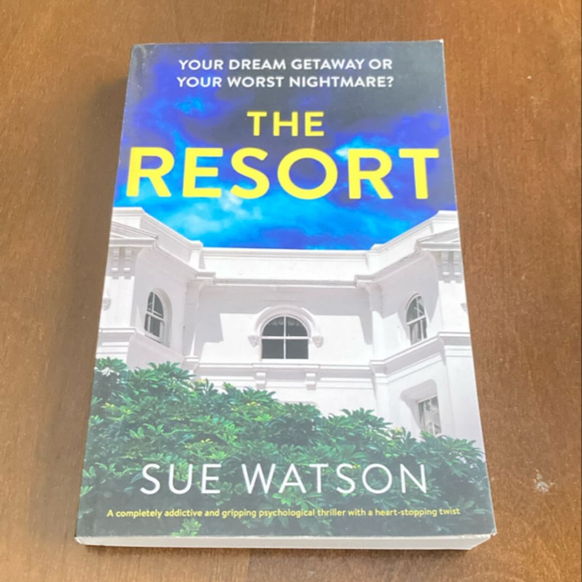 The Resort by Sue Watson