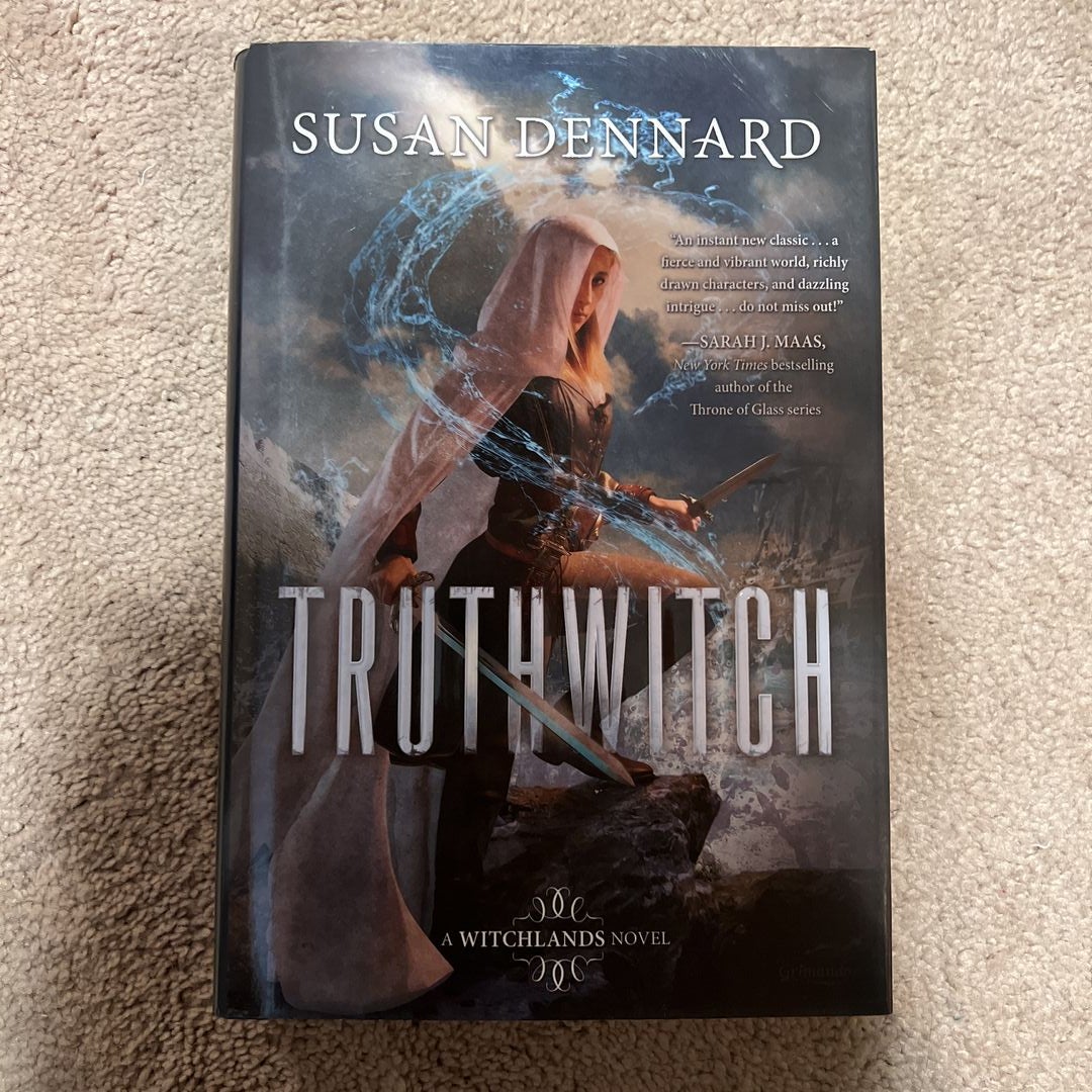 Truthwitch by Susan Dennard, Hardcover | Pango Books