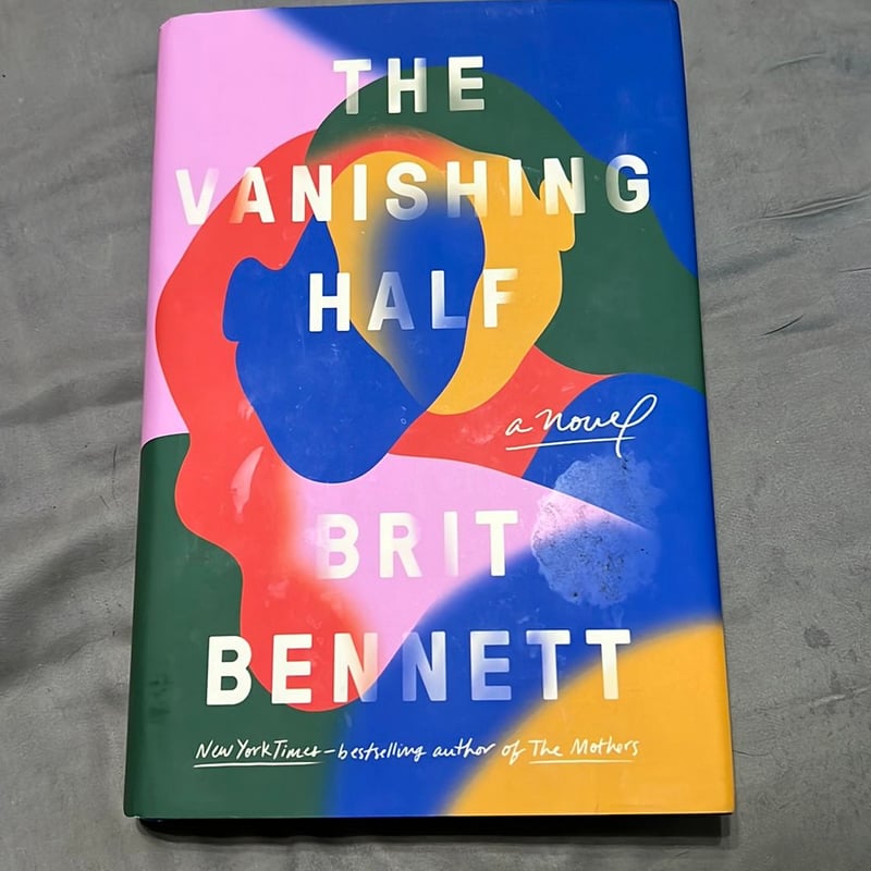 The Vanishing Half by Brit Bennett, Hardcover | Pangobooks