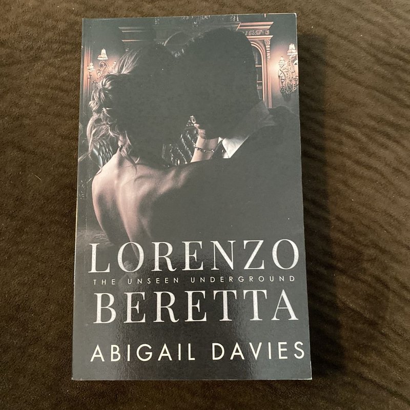 Lorenzo Beretta (Signed) by Abigail Davis, Paperback | Pangobooks