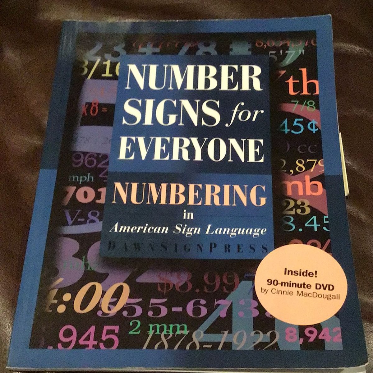Number Signs for Everyone by Cinnie MacDougall