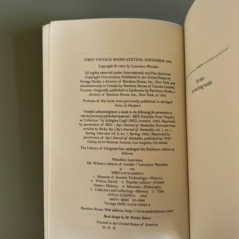 Mr. Wilson's Cabinet of Wonder by Lawrence Weschler, Paperback | Pangobooks