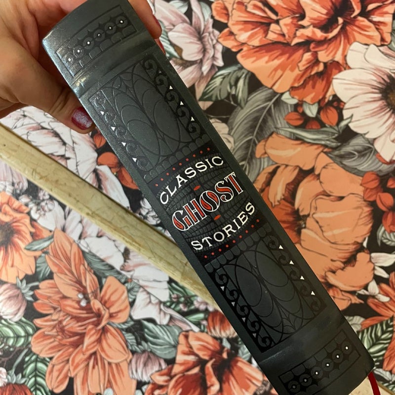 Classic Ghost Stories by Stefan R. Dziemianowicz, Hardcover | Pangobooks