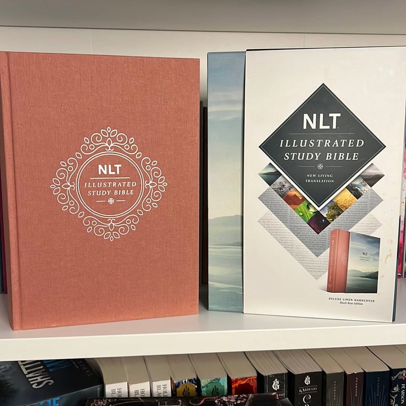 Illustrated Study Bible by Tyndale House Publishers Staff