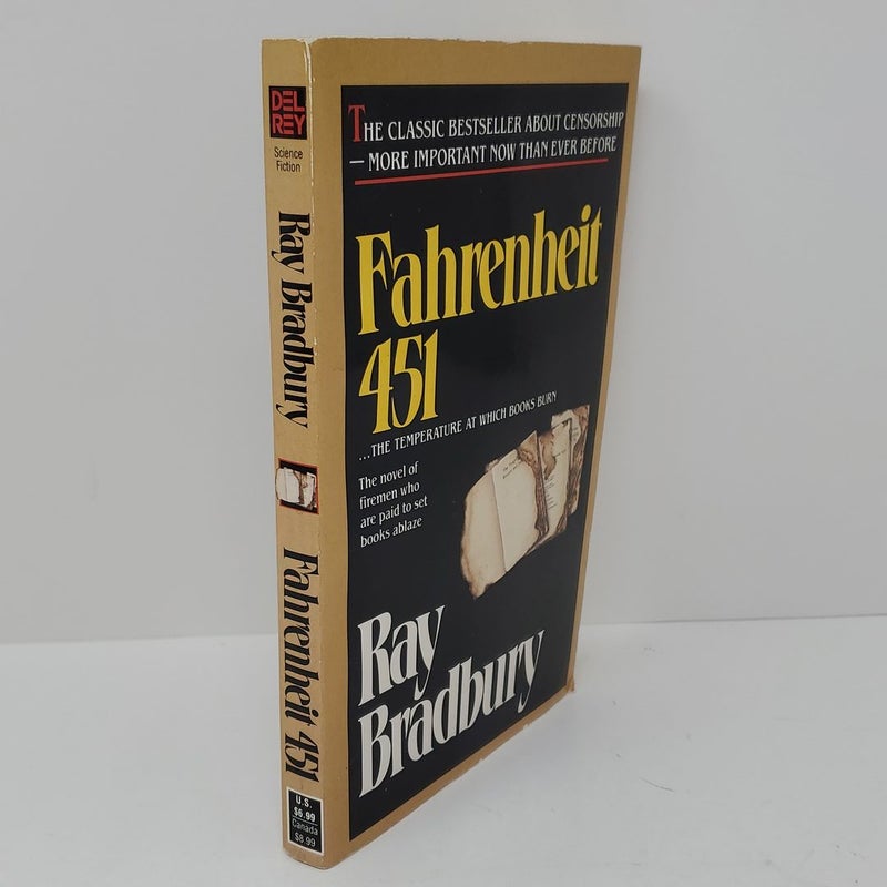 Fahrenheit 451 by Ray Bradbury, Paperback | Pangobooks