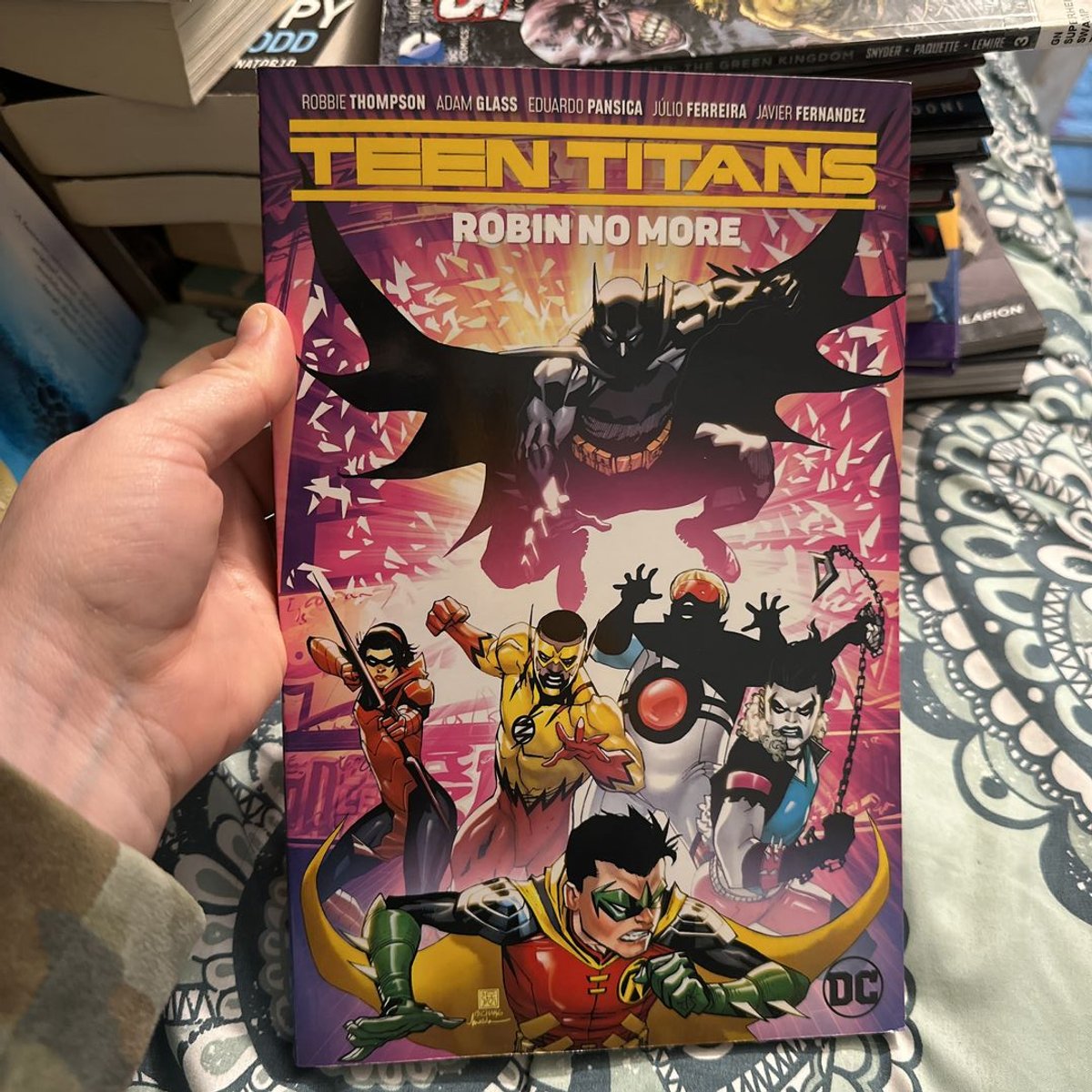 Teen Titans Vol. 4: Robin No More by Adam Glass