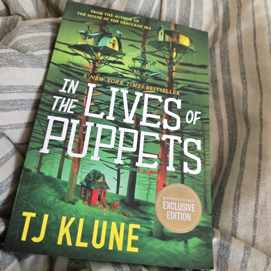 In the lives of puppets by Tj klune, Paperback | Pangobooks