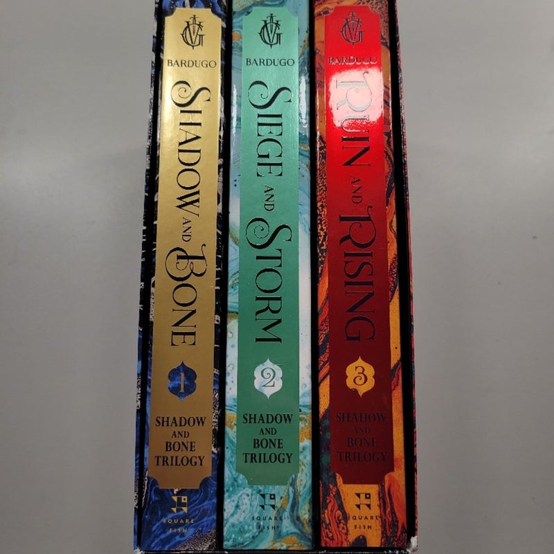 Shadow and Bone Trilogy by Leigh Bardugo, Hardcover | Pangobooks