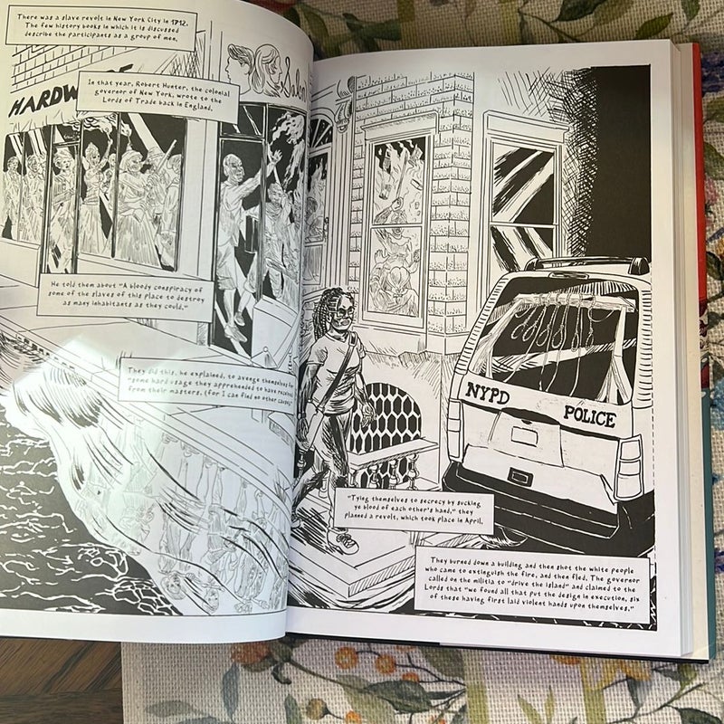Wake graphic novel by Rebecca Hall, Hardcover | Pangobooks