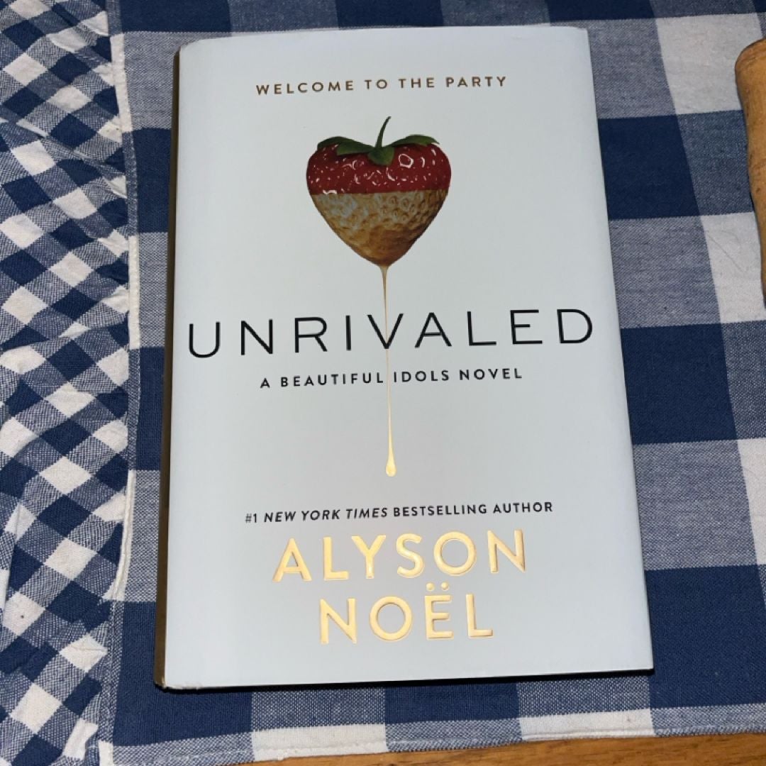 Unrivaled by Alyson Noel, Hardcover | Pangobooks