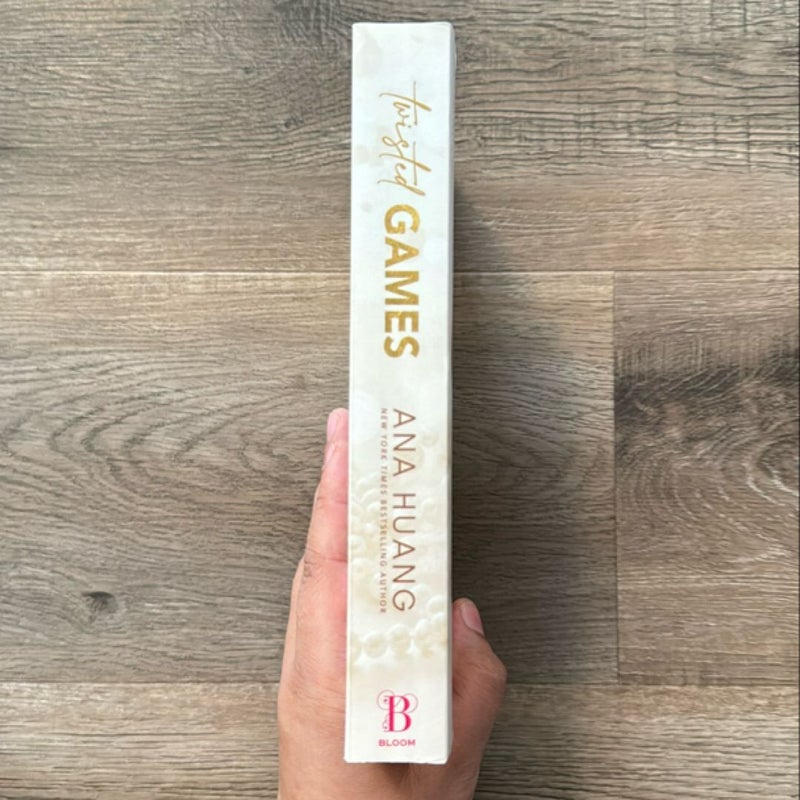 Twisted Games by Ana Huang, Paperback | Pangobooks
