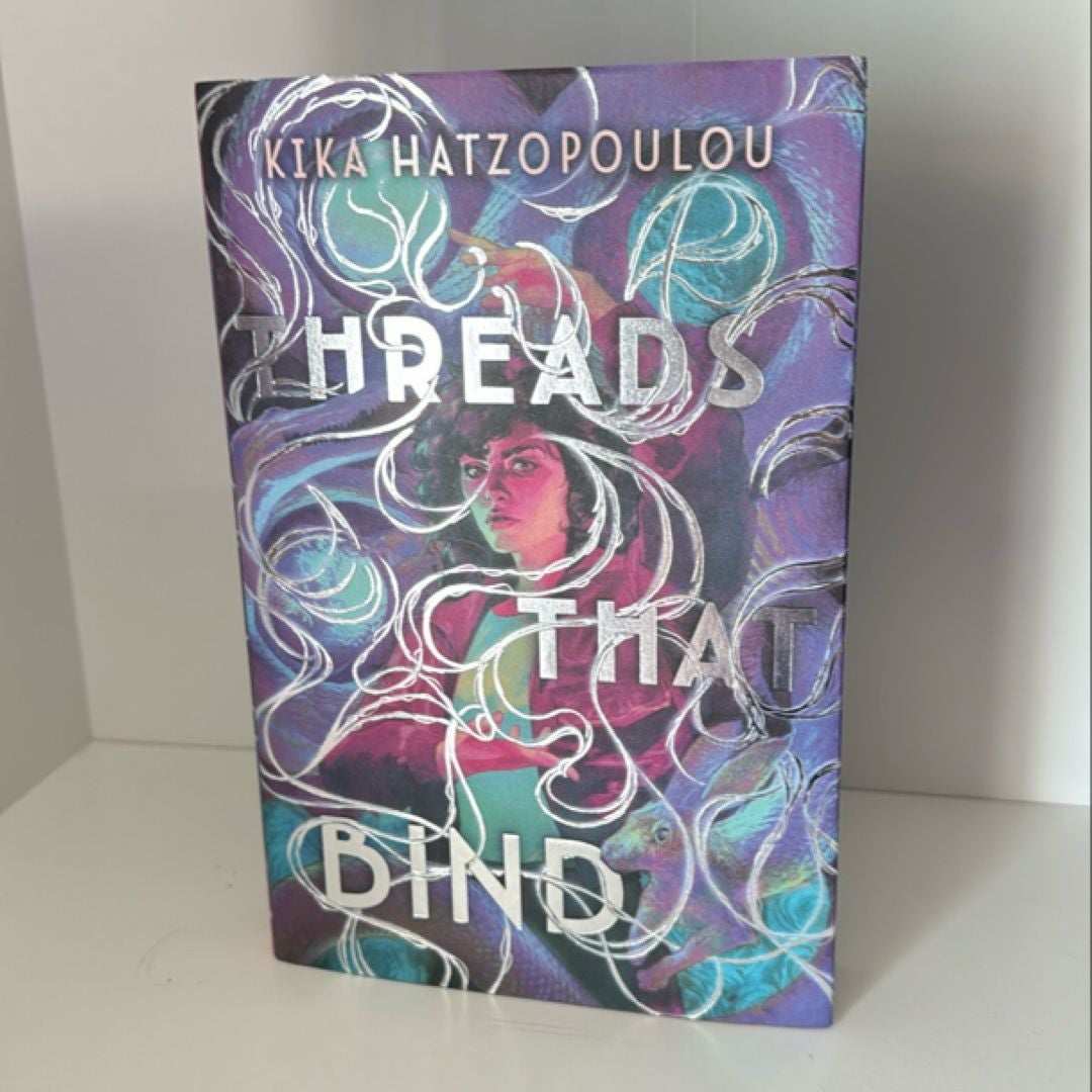 Threads That Bind by Kika Hatzopoulou, Hardcover | Pangobooks