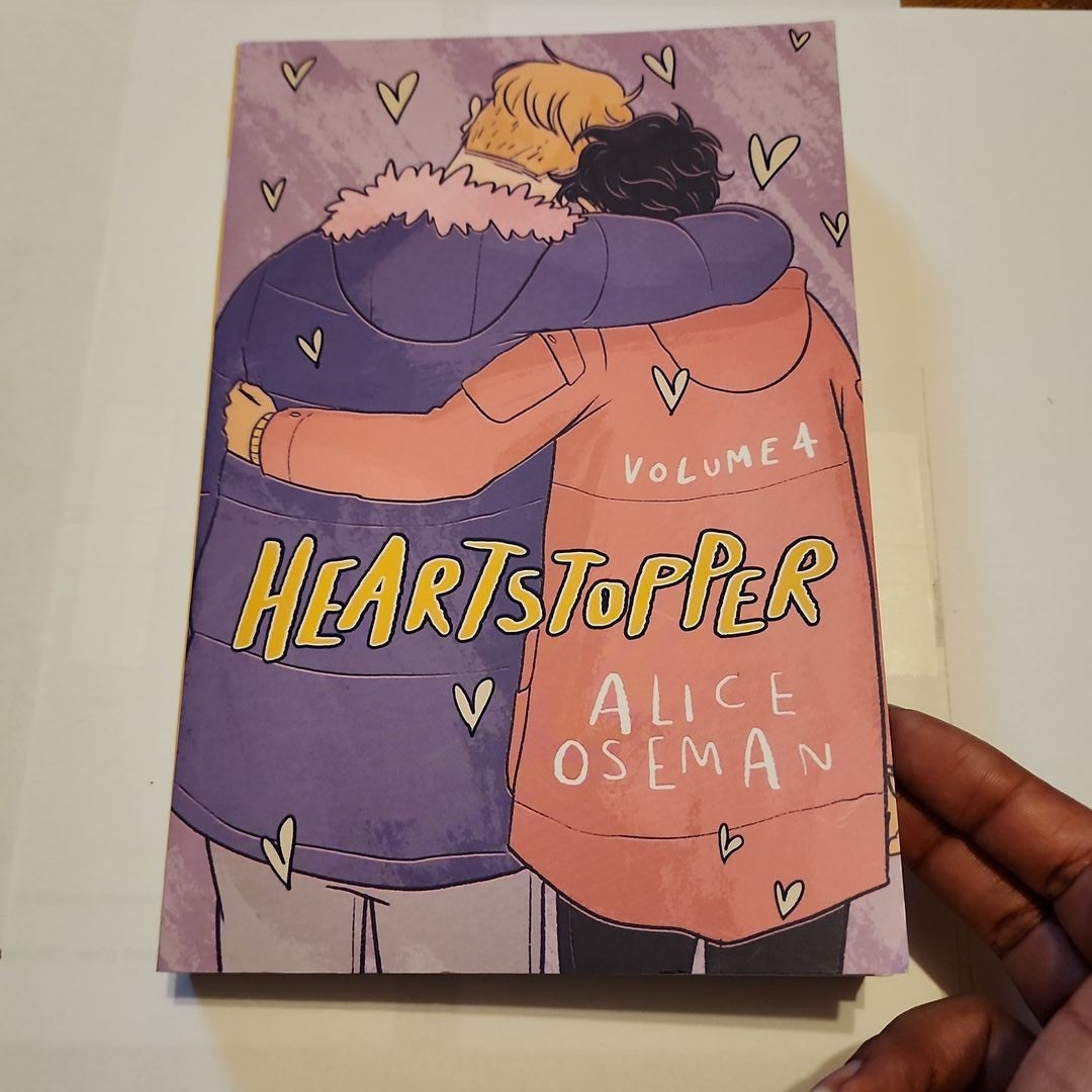 Heartstopper: Volume 4: a Graphic Novel by Alice Oseman, Paperback ...