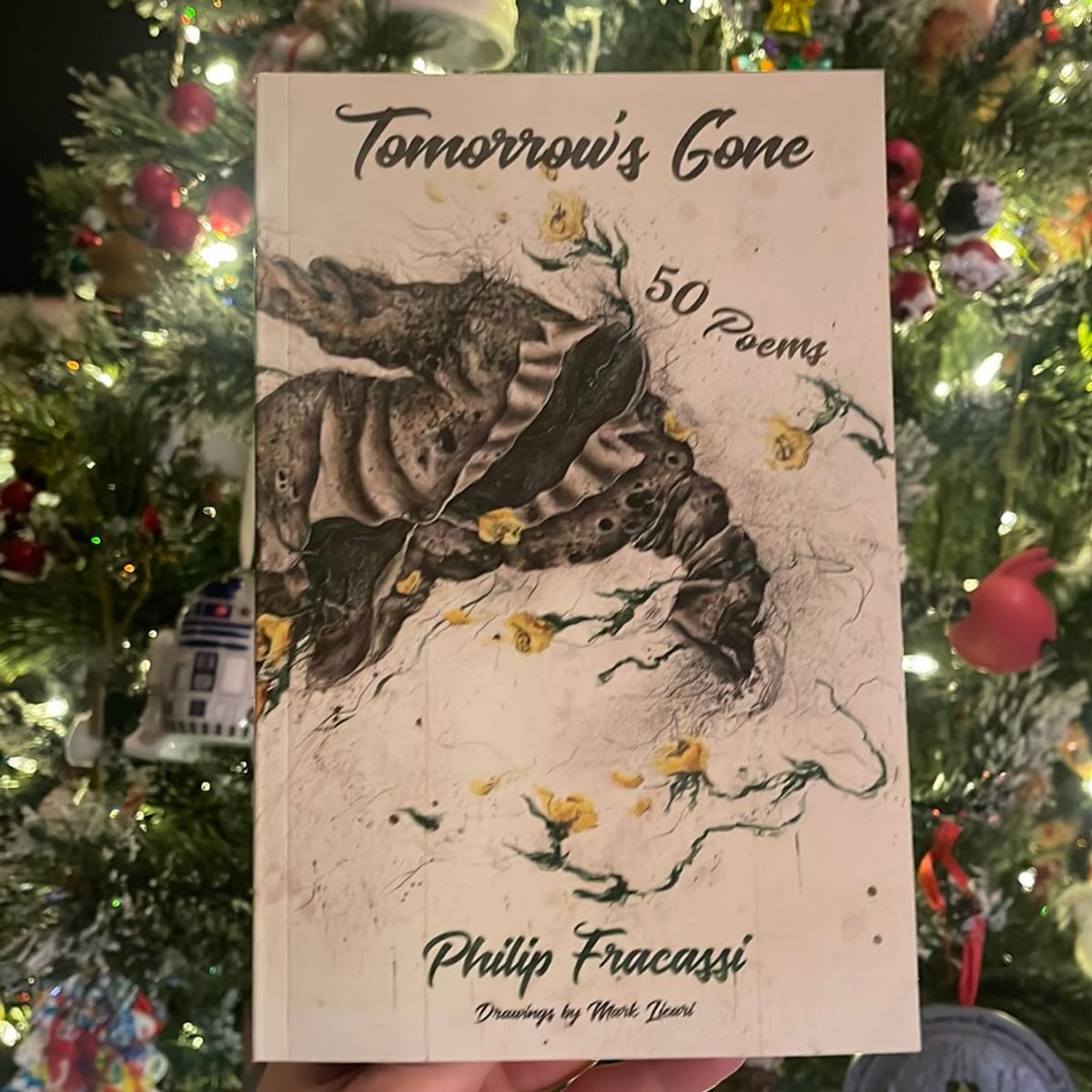 Tomorrow's Gone by Philip Fracassi , Paperback | Pangobooks