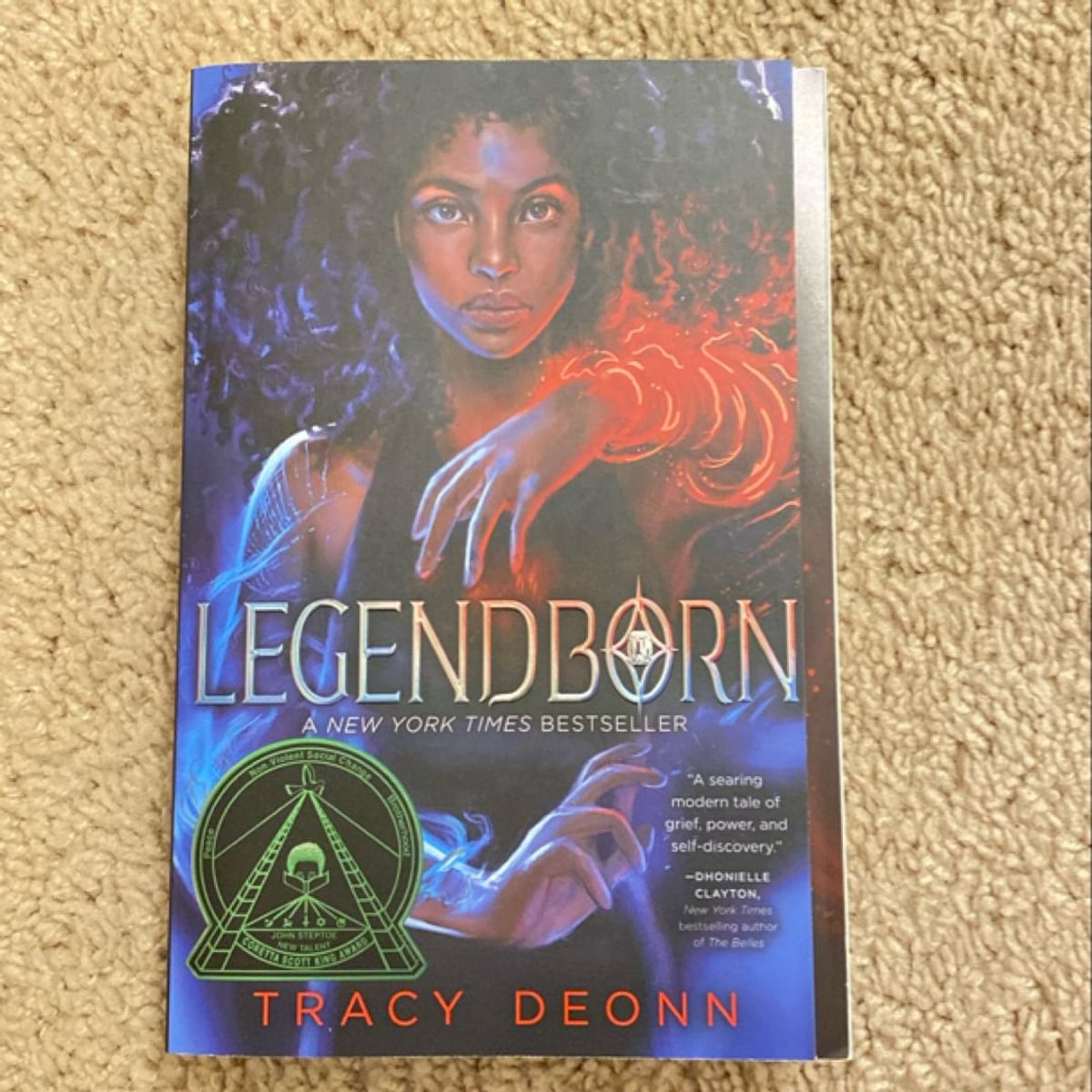 Legendborn by Tracy Deonn, Paperback | Pangobooks