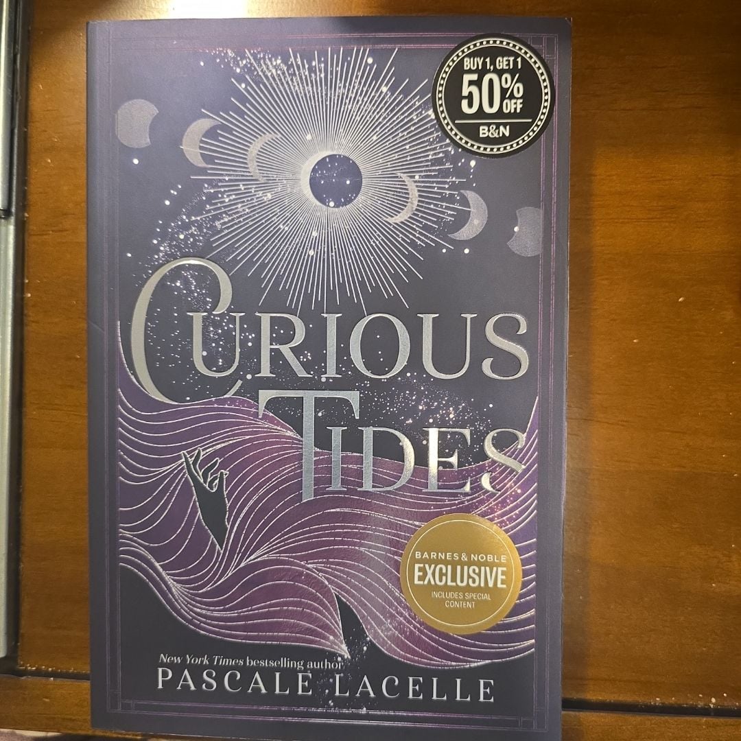 Curious Tides by Pascale Lacelle, Paperback | Pangobooks