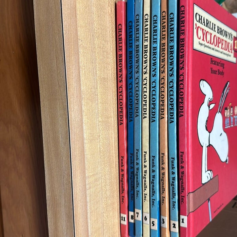 Charlie Brown’s ‘Cyclopedia by Funk & Wagnalls, Inc, Hardcover | Pangobooks