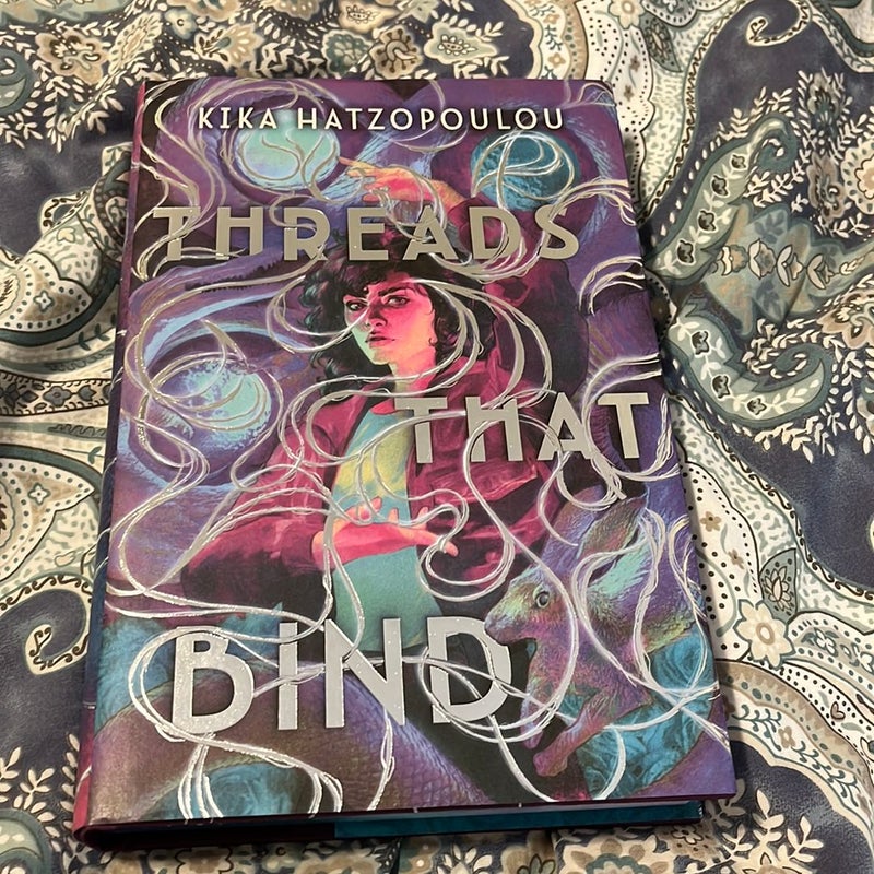 Threads That Bind by Kika Hatzopoulou, Hardcover | Pangobooks