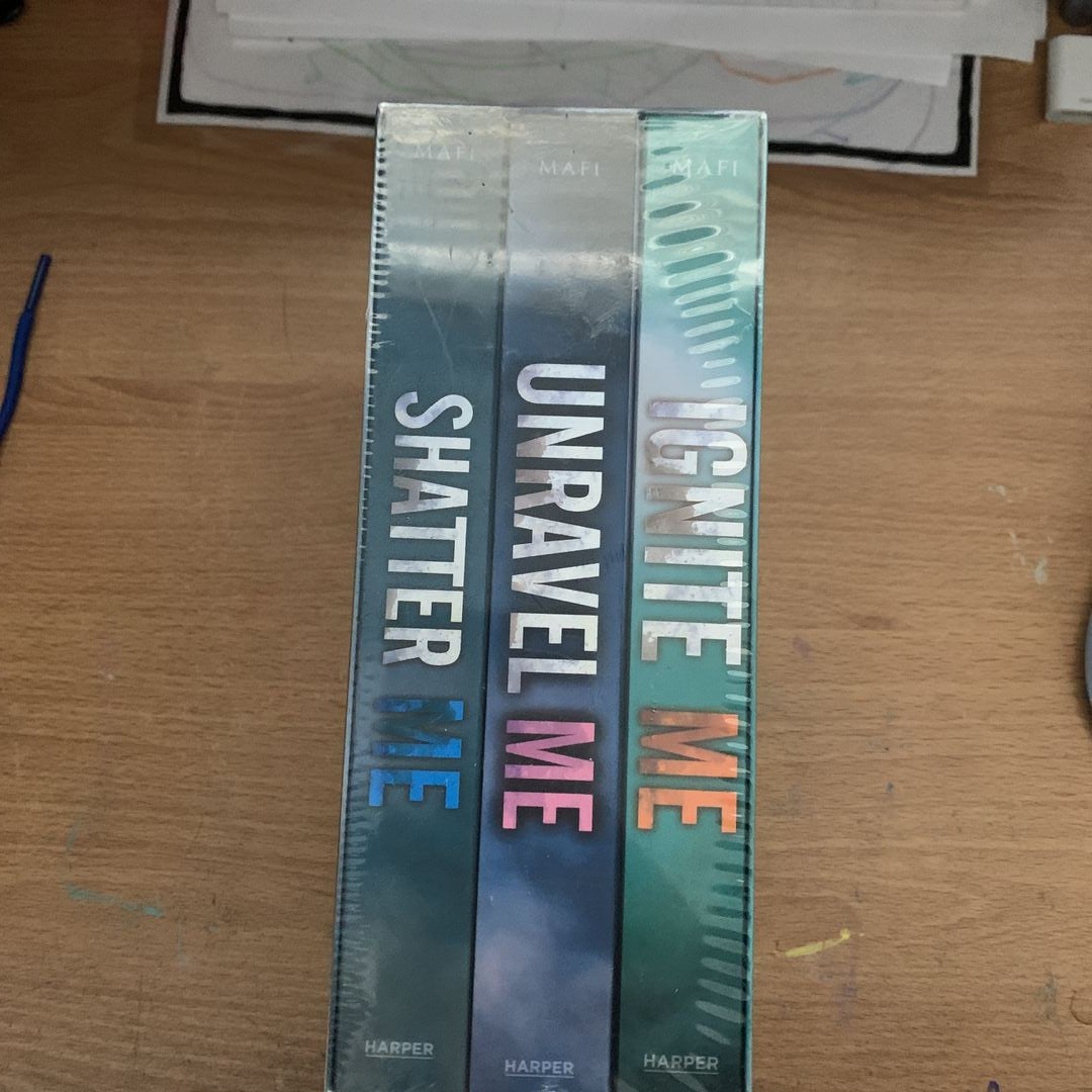 Shatter Me Series Box Set