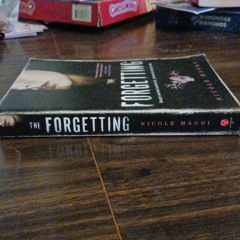 The Forgetting by Nicole Maggi, Paperback | Pangobooks