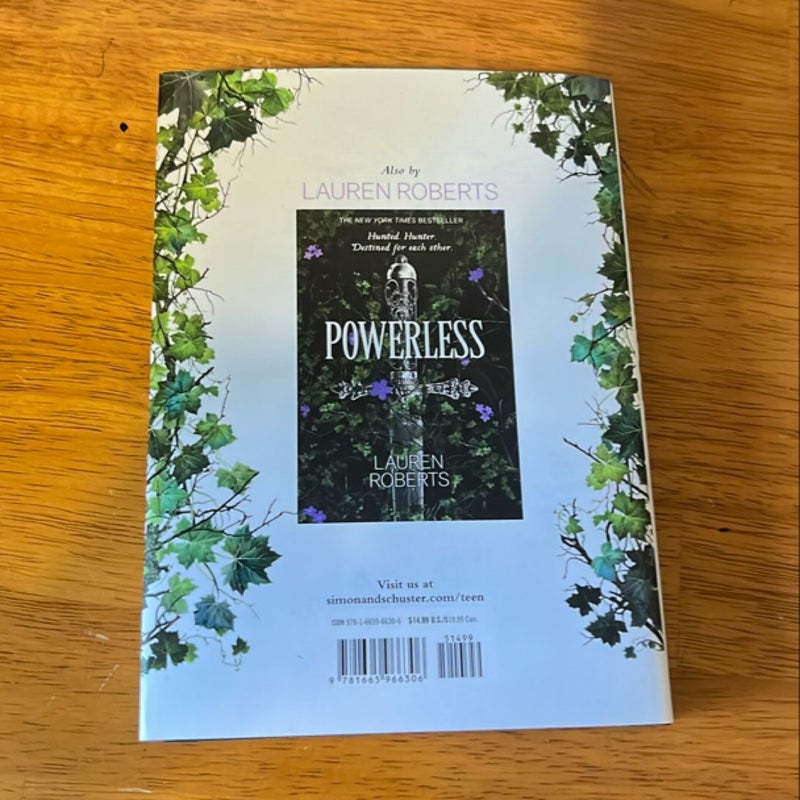 Powerful by Lauren Roberts, Hardcover | Pangobooks