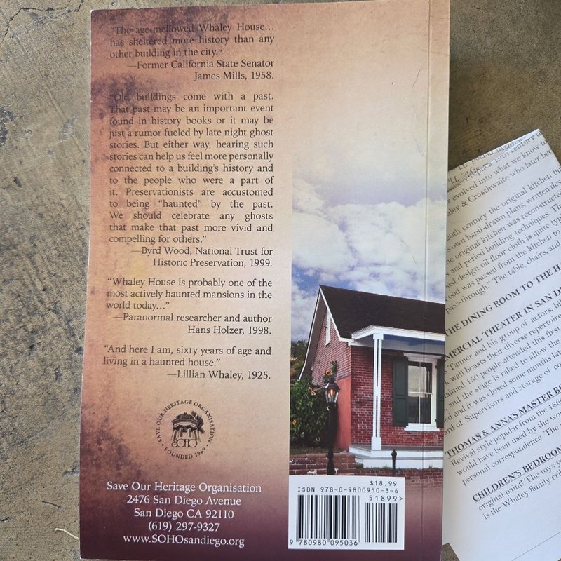 The History and Mystery of the Whaley House by Dean Glass, Teresa Morrison