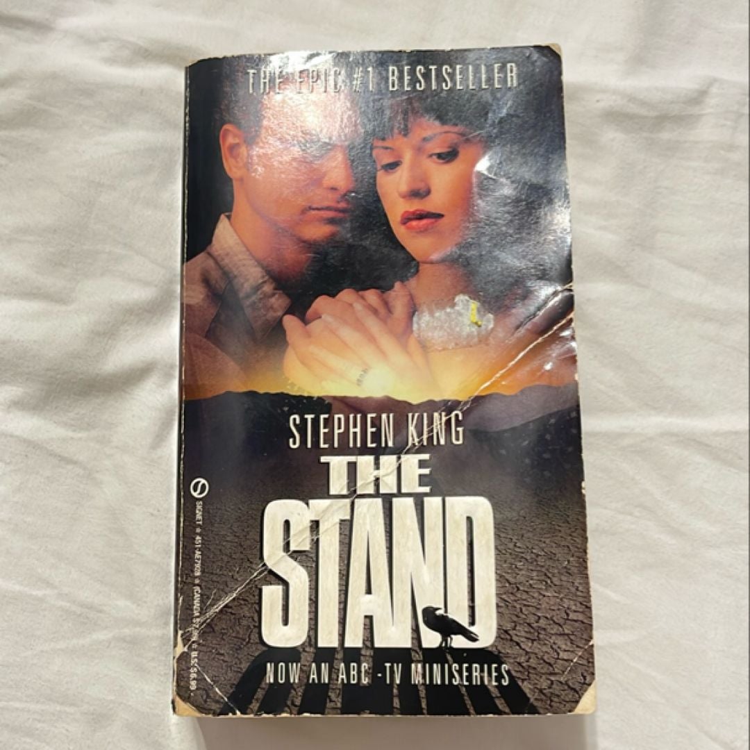 The stand by Stephen king , Paperback | Pangobooks