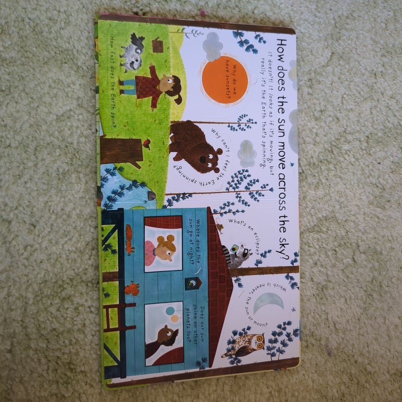 Lift-The-Flap First Questions and Answers by Katie Daynes