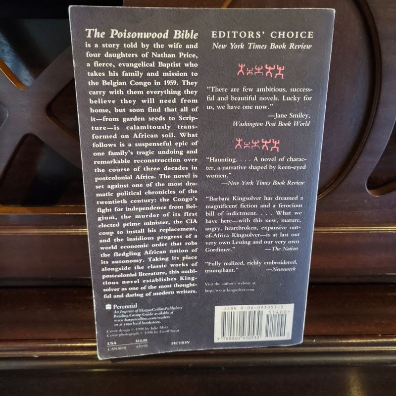The Poisonwood Bible by Barbara Kingsolver, Paperback | Pangobooks