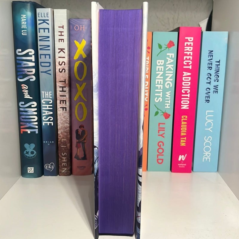 To Kill a Shadow by Katherine Quinn, Hardcover | Pangobooks