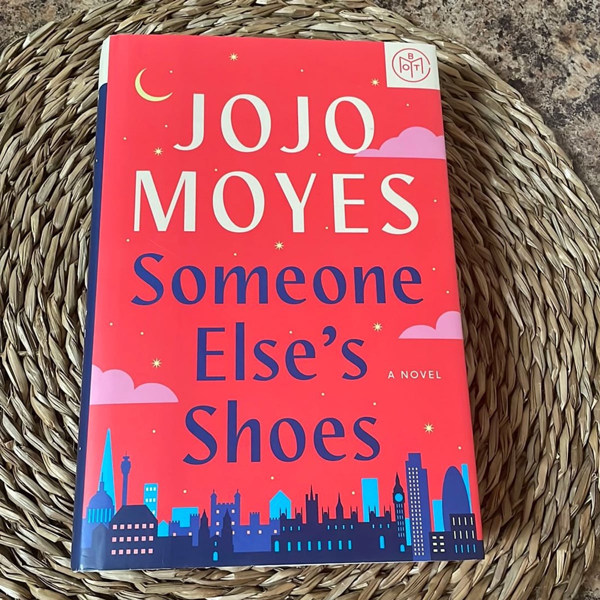 Someone Else's Shoes by Jojo Moyes, Hardcover | Pangobooks