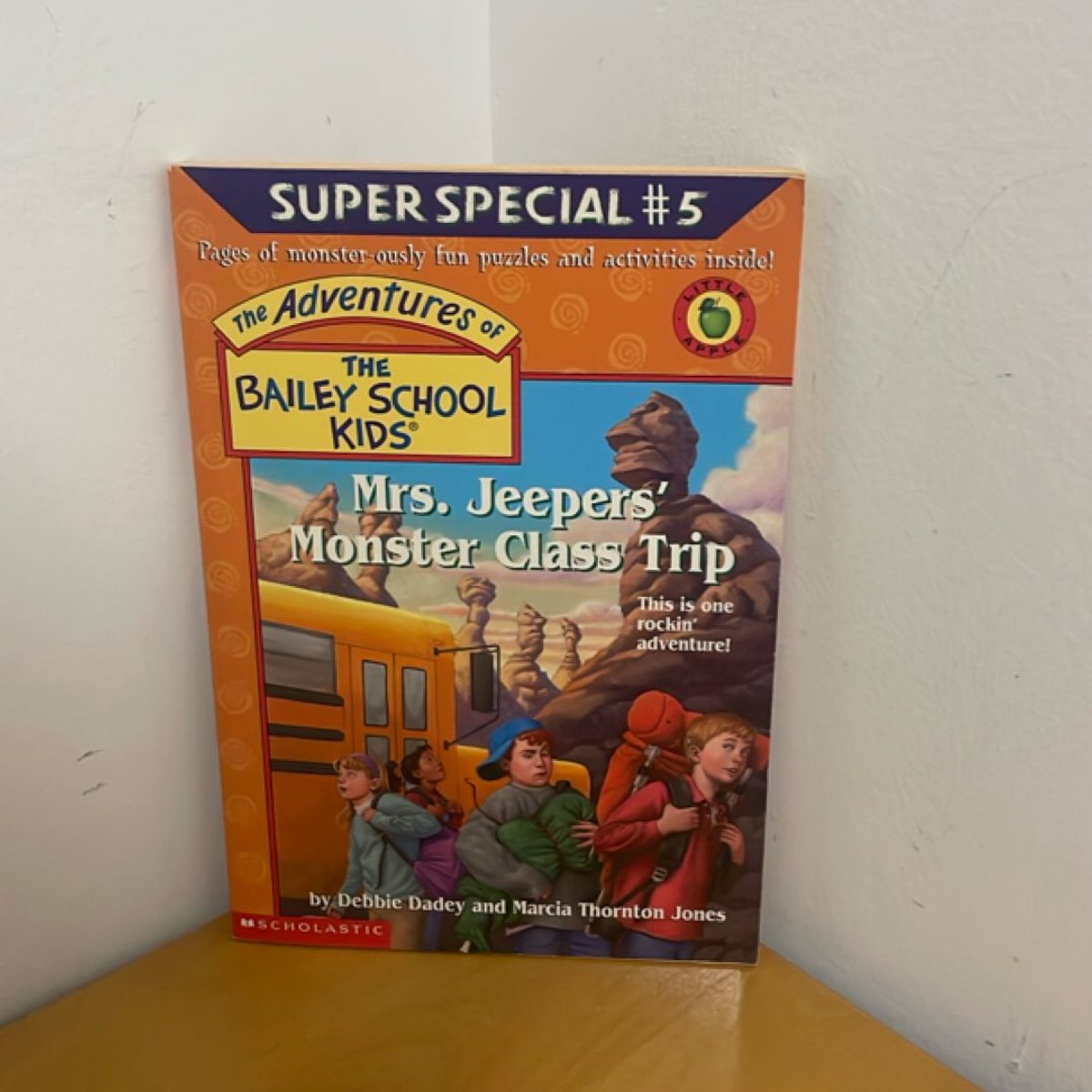 Mrs. Jeepers' Monster Class Trip by Debbie Dadey, Marcia Jones