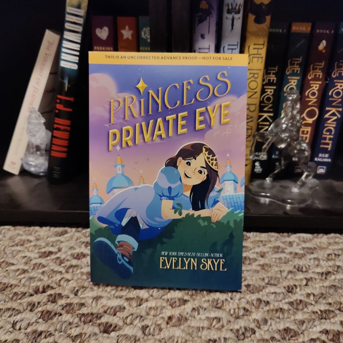 Princess Private Eye by Evelyn Skye, Paperback | Pangobooks