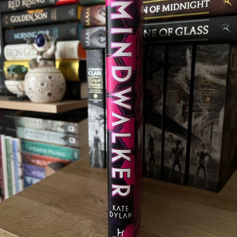 Mindwalker by Kate Dylan, Hardcover | Pangobooks