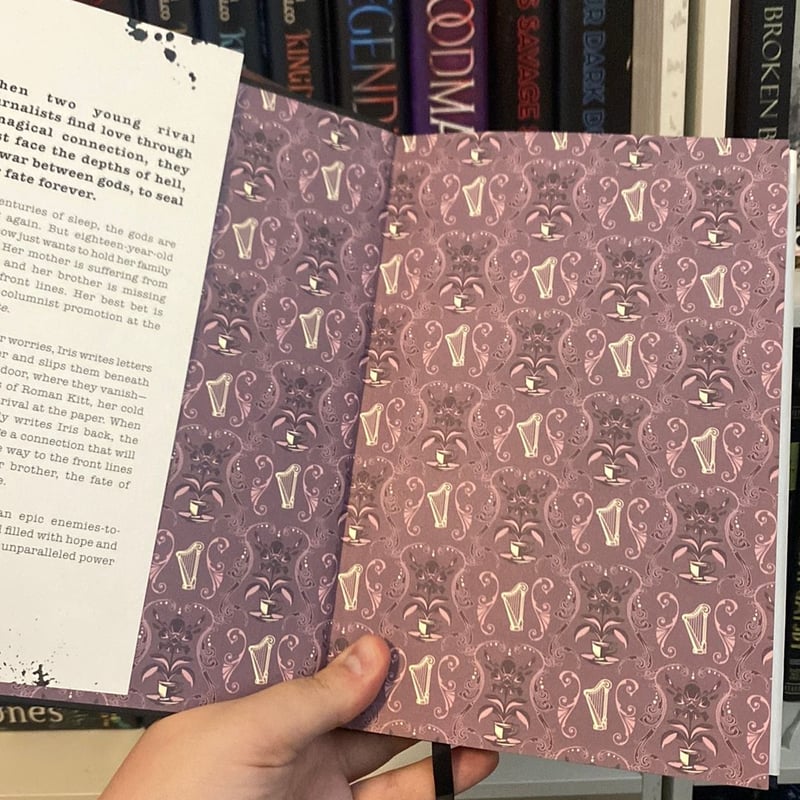 Divine Rivals by Rebecca Ross , Hardcover | Pangobooks