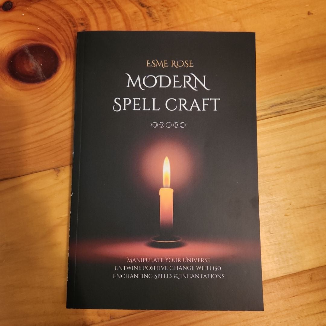 Modern Spell Craft by Esme Rose, Paperback | Pangobooks