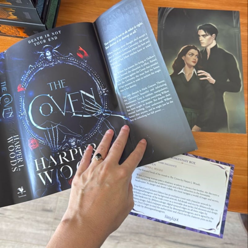 The Coven / FAIRYLOOT SE SIGNED by Harper L Woods, Hardcover | Pangobooks