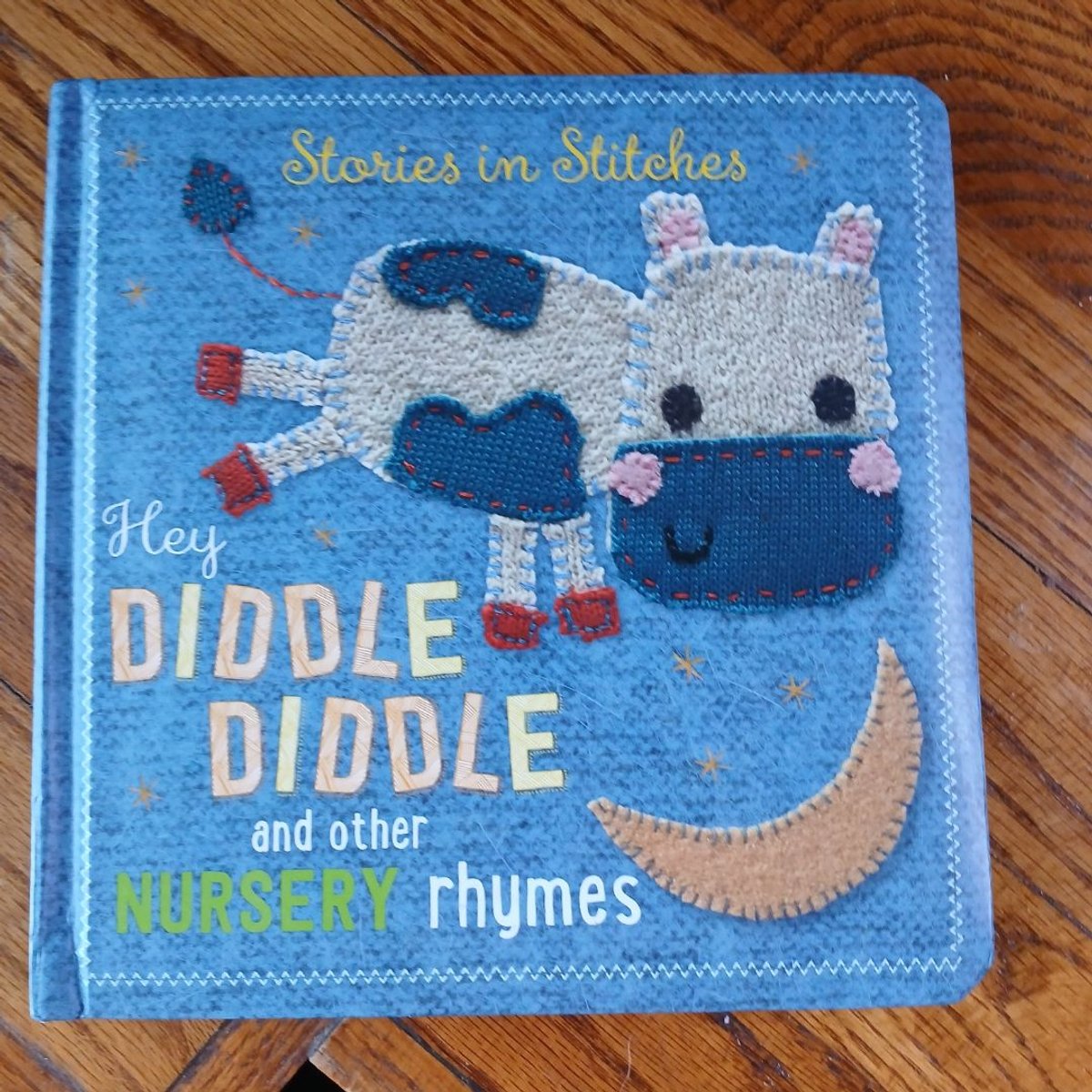 Hey Diddle Diddle and Other Nursery Rhymes by Make Believe Ideas