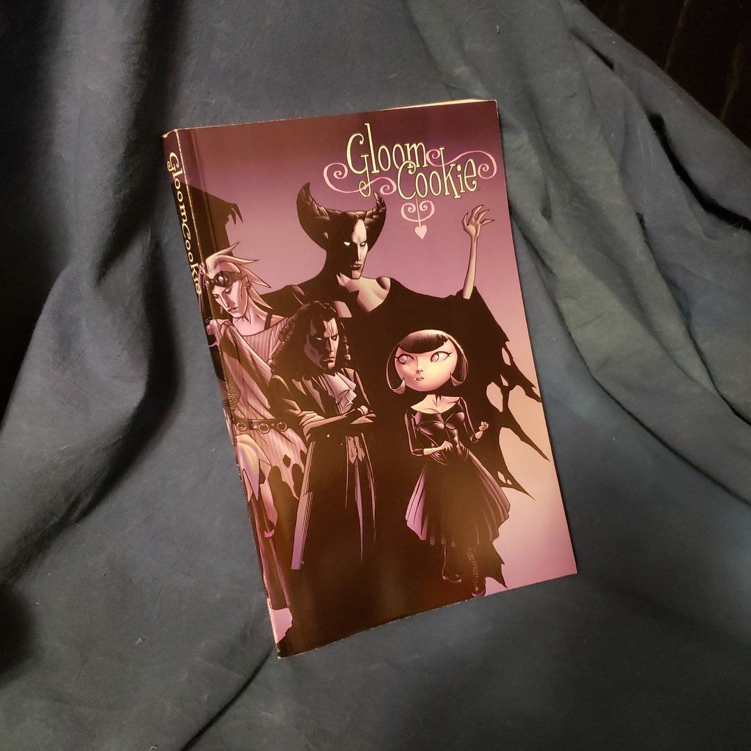 Gloom Cookie by Serena Valentino, Paperback | Pangobooks