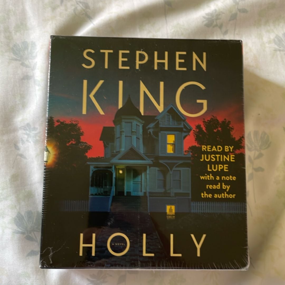 Holly (AUDIOBOOK CDS) by Stephen king , Paperback | Pangobooks