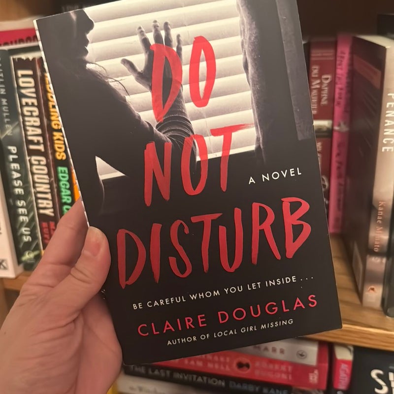 Do Not Disturb by Claire Douglas, Paperback | Pangobooks