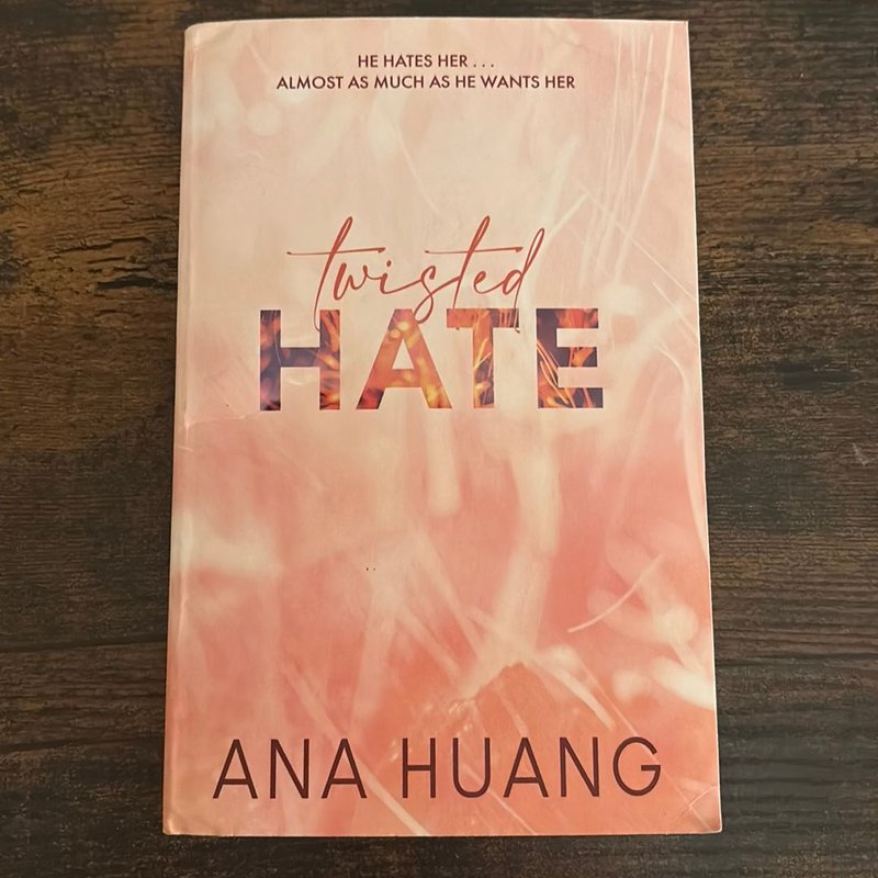 Twisted Hate by Ana Huang, Paperback | Pangobooks