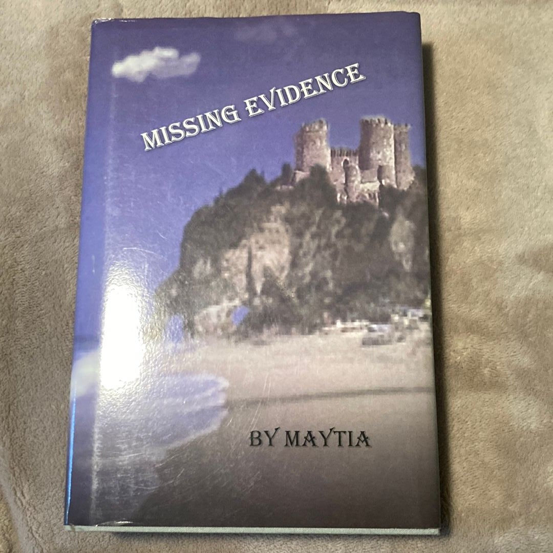 Missing Evidence by Maytia, Paperback | Pangobooks