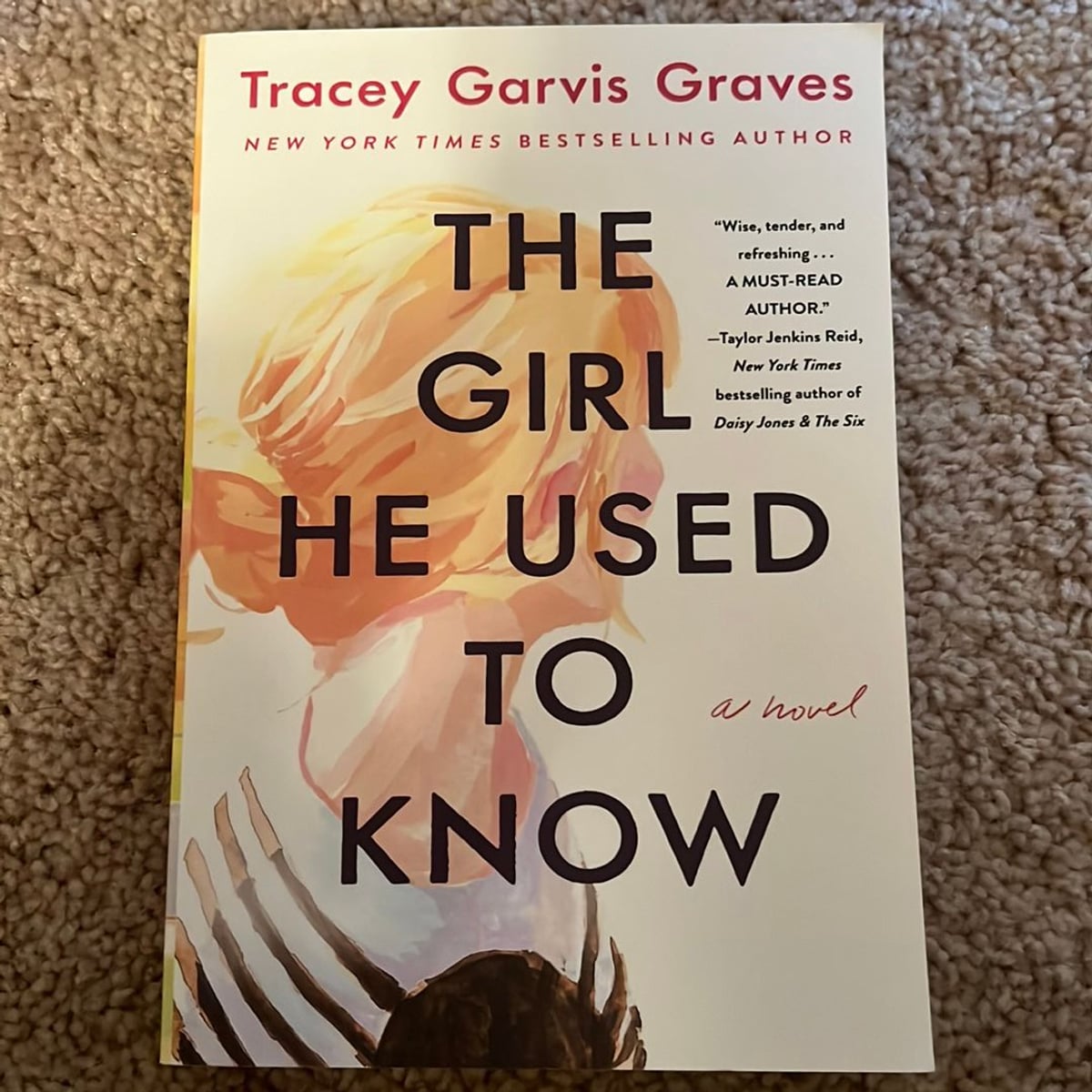 The Girl He Used to Know by Tracey Garvis Graves, Paperback | Pangobooks