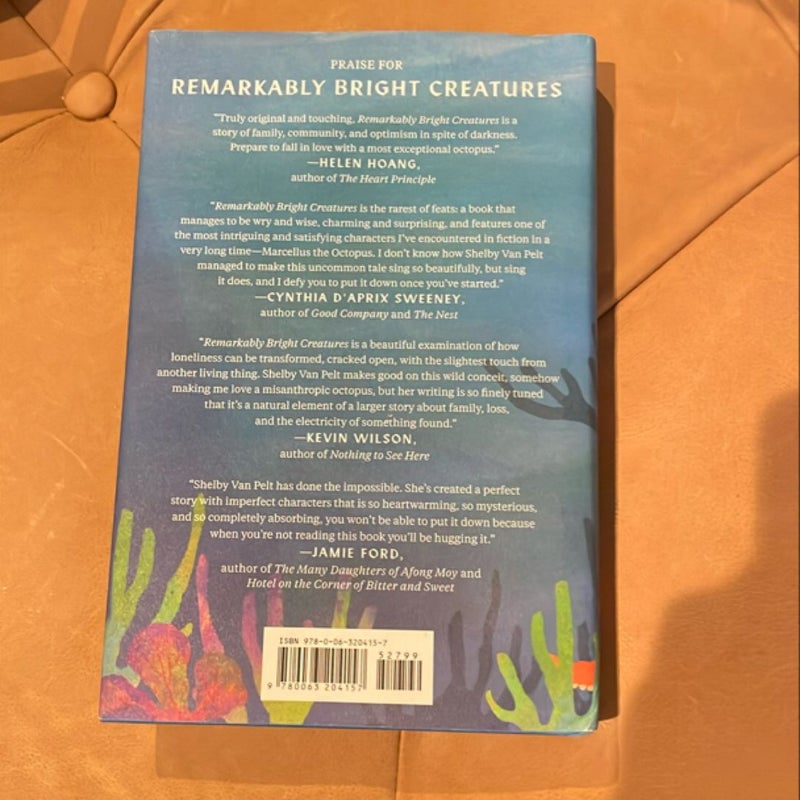 Remarkably Bright Creatures by Shelby Van Pelt, Hardcover | Pangobooks