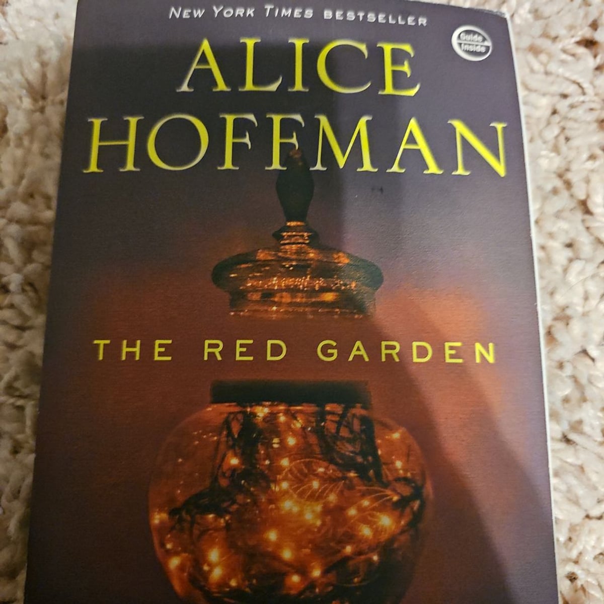 The Red Garden by Alice Hoffman